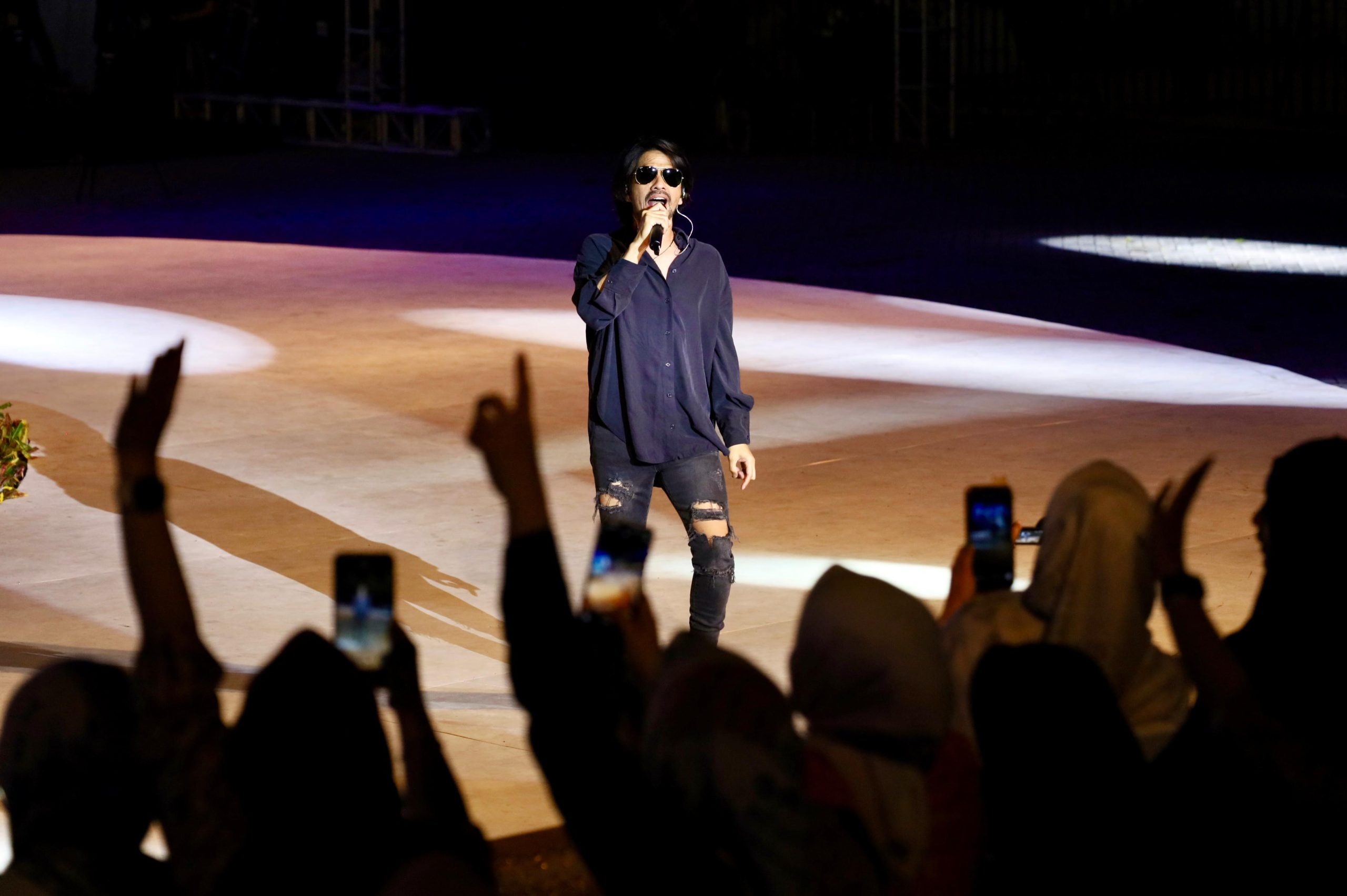 Tari Pasompe dan Ariyo Wahab Meriahkan ‘Makassar Sekalia’ di Hari Kedua ...