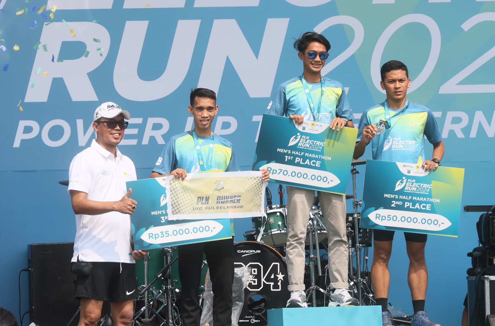 Membanggakan, Atlet Lari Asal Sulawesi Selatan Raih Podium dalam PLN ...
