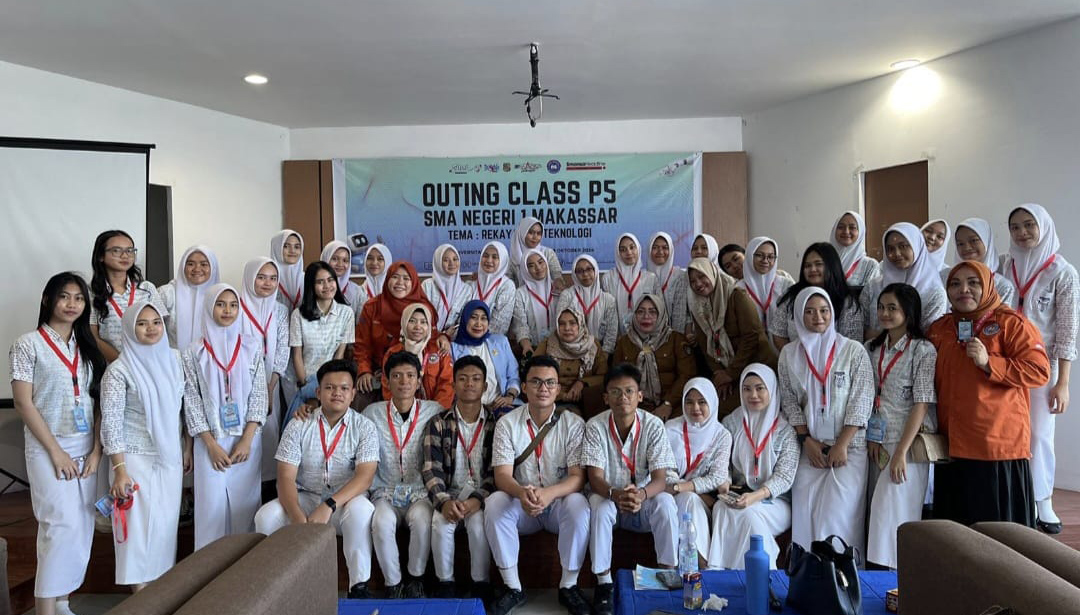 SMAN 1 Makassar Outing Class P5 di Empat Perguruan Tinggi – Makassar Today